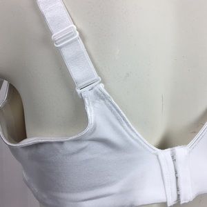 Playtex | Intimates & Sleepwear | Playtex Style 4848 White Underwire ...